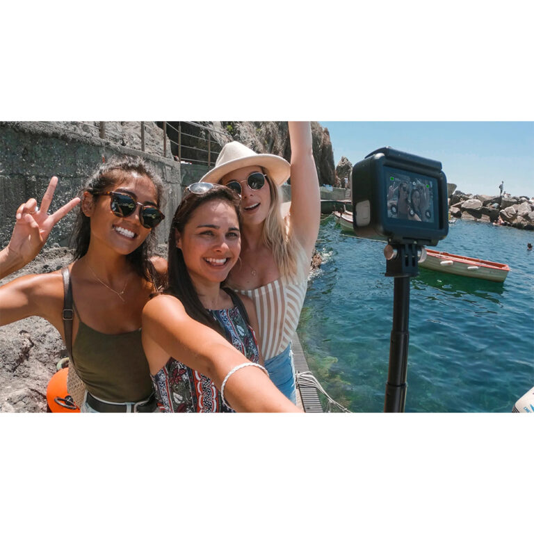 GoPro Travel Kit (Shorty + Magnetic Swivel Clip + Compact case) - Aquapro